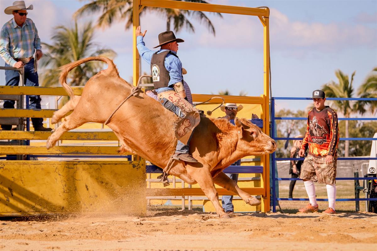 National Rodeo Association - Sandstone Point Hotel - PTS AWD
